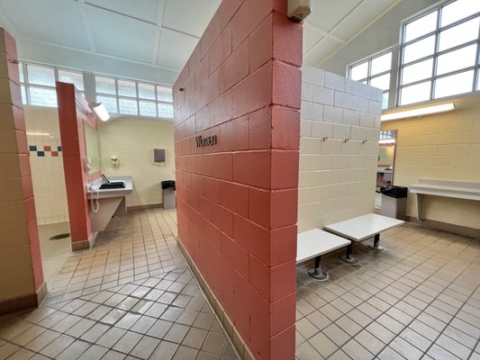 WADE WEHUNT POOL - Updated October 2025 - 14 Photos - 907 Myers Park Dr ...