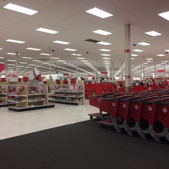 TARGET - Updated July 2025 - 42 Photos & 48 Reviews - 2701 Castor Ave ...