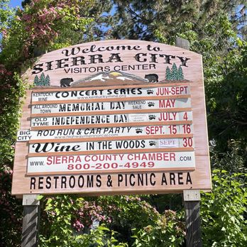 RED MOOSE CAFE - Updated December 2025 - 57 Photos & 57 Reviews - 224 ...