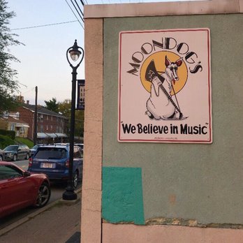 MOONDOGS PUB - Updated January 2025 - 12 Photos & 14 Reviews - 378 ...