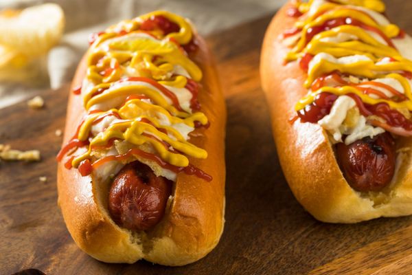 LUCKY DOGS - Updated April 2026 - 50 Photos & 94 Reviews - 517 Gravier ...