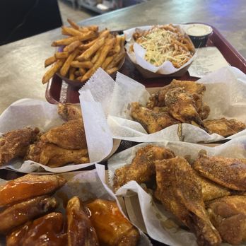 FIRE WINGS RANCHO CUCAMONGA - Updated July 2025 - 521 Photos & 554 ...