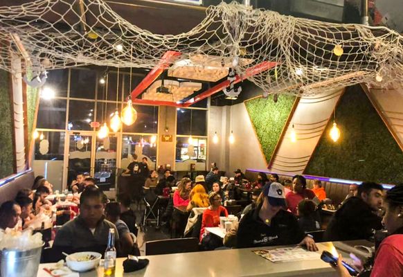 MR. BOIL - 276 Photos & 262 Reviews - 704 Mariners Row, Newport News ...