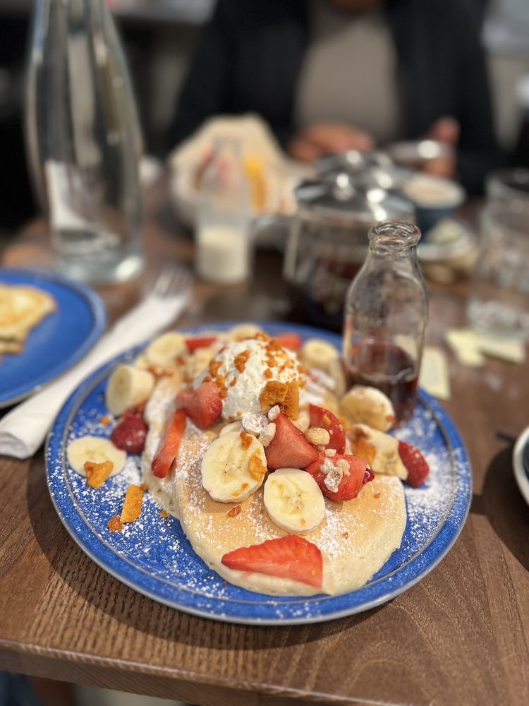 LITTLE COLLINS - 1588 Photos & 1157 Reviews - 708 3rd Ave, New York ...