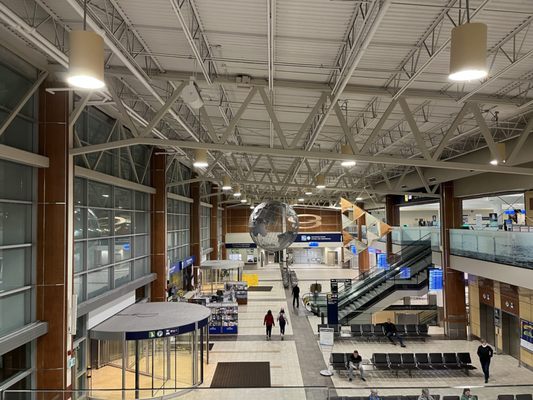 HALIFAX STANFIELD INTERNATIONAL AIRPORT - Updated July 2025 - 115 ...