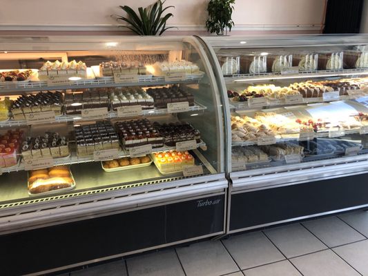 STAR BAKERY - 92 Photos & 129 Reviews - Bakeries - 11628 Santa Monica ...