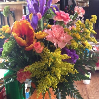 BONITA FLOWER SHOP - Updated May 2024 - 32 Photos & 17 Reviews - 37887 ...