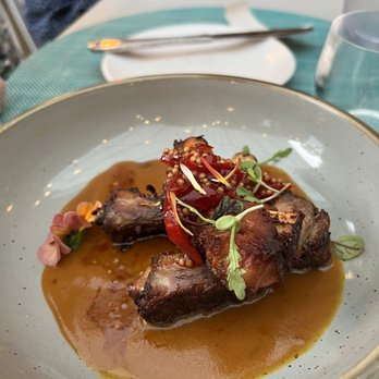 VEE VEE - Updated December 2025 - 101 Photos & 338 Reviews - 763 Centre ...