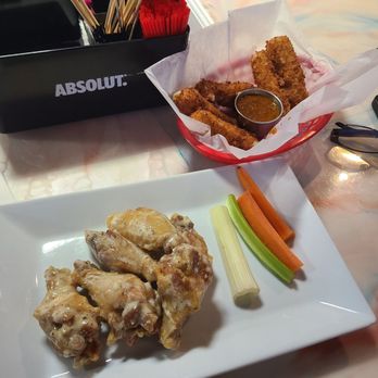 ROCK N BARREL BAR & GRILL - Updated April 2025 - 23 Photos & 12 Reviews ...