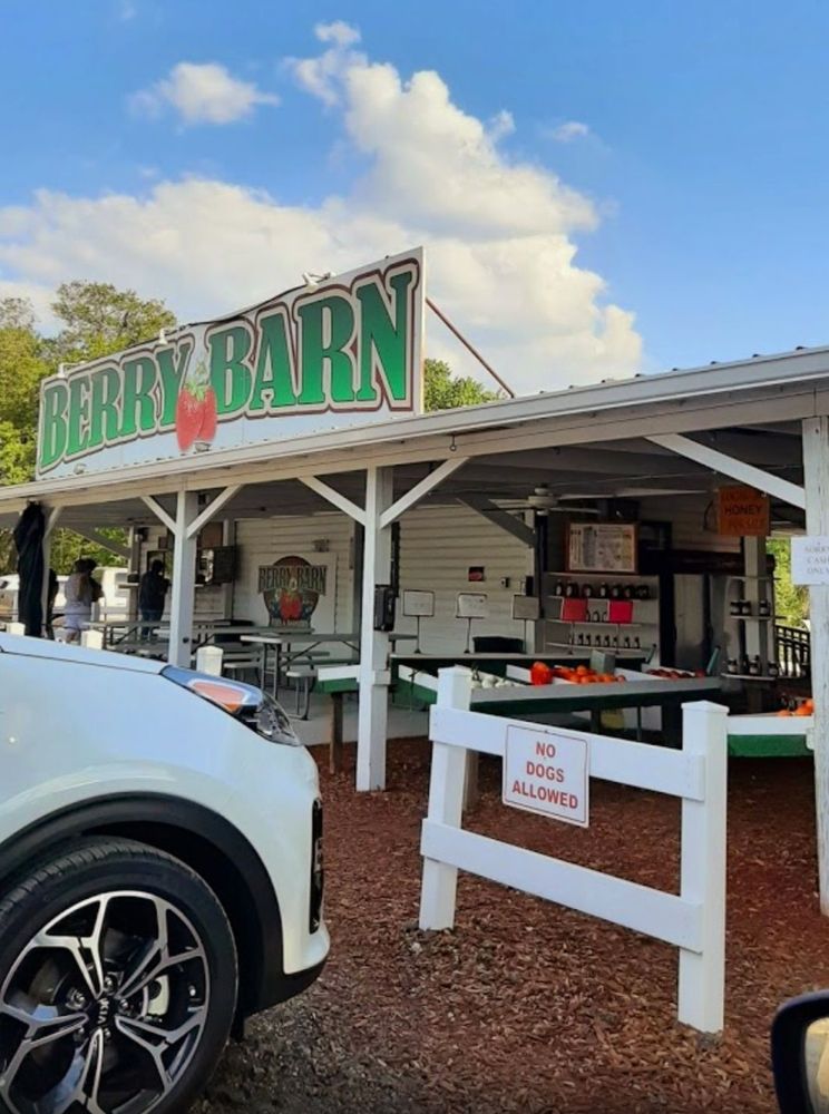 BERRY BARN - TEMP. CLOSED - Updated July 2025 - 94 Photos & 41 Reviews ...