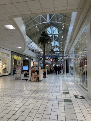 SPOKANE VALLEY MALL - Updated May 2025 - 51 Photos & 35 Reviews - 14700 ...