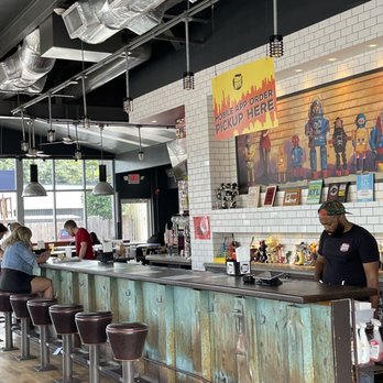 GRINDHOUSE KILLER BURGERS - Updated July 2024 - 1133 Photos & 1261 ...