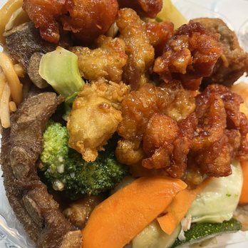LUCKY CHEF CHEN - Updated December 2025 - 70 Photos & 42 Reviews - 3542 ...