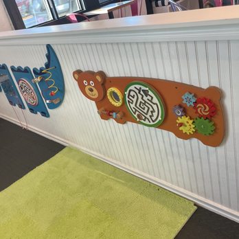 TOT BOX PLAY CAFE - Updated October 2025 - 99 Photos & 35 Reviews - 403 ...