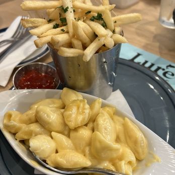 LURE FISH HOUSE - Updated May 2024 - 1836 Photos & 1119 Reviews - 20001 ...