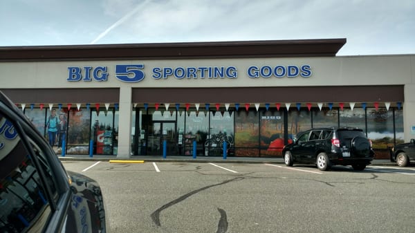 BIG 5 SPORTING GOODS - Updated November 2024 - 17 Reviews - 7705 ...