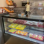 LANG’S BAKERY - 66 Photos & 41 Reviews - Bakeries - 2524 N Military Ave ...