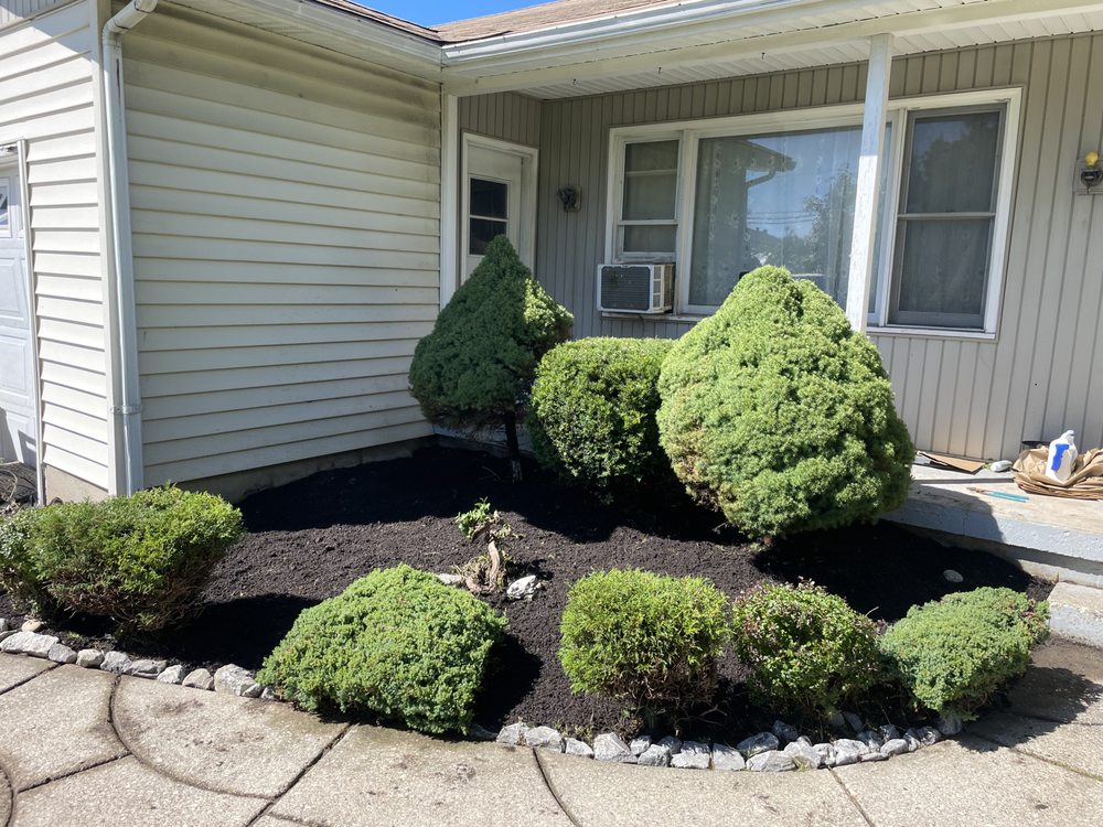 LUCKY LAWN CARE SERVICES - Updated May 2026 - 16 Photos & 12 Reviews ...