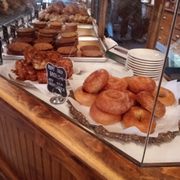 SIMPLE SIMON’S BAKERY & BISTRO - 1073 Photos & 1365 Reviews - 3639 Main ...