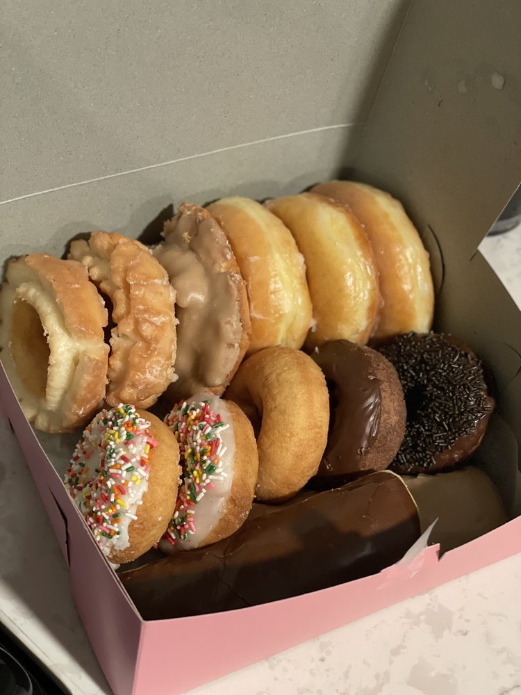 MISS DONUTS - Updated July 2024 - 59 Photos & 97 Reviews - 7863 ...