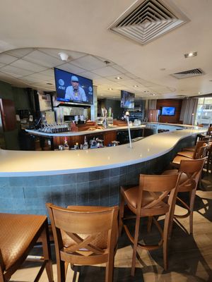 MARKER 92 WATERFRONT BAR & BISTRO - Updated December 2025 - 124 Photos ...