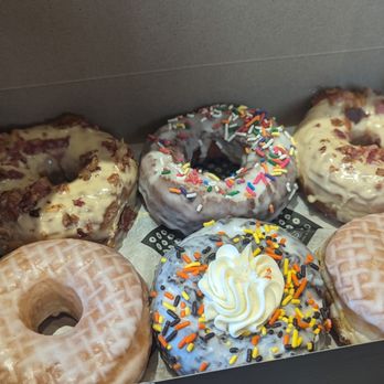 ASTRO DOUGHNUTS & FRIED CHICKEN - Updated March 2025 - 1873 Photos ...