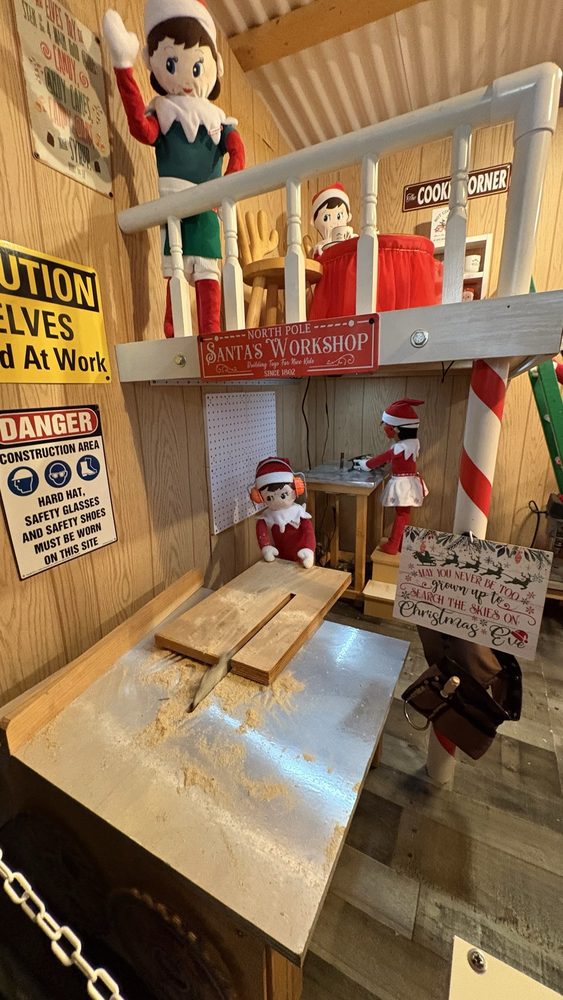 THE NORTH POLE EXPERIENCE - Updated January 2026 - 39 Photos - 3552 ...