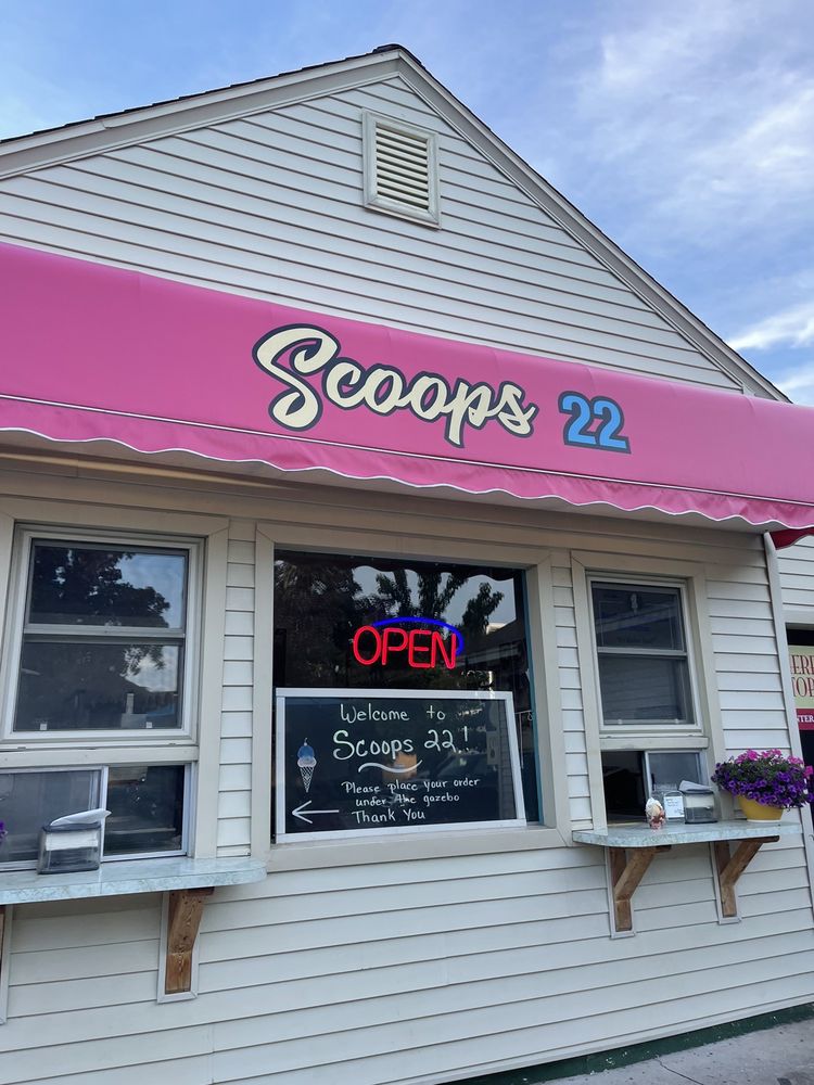 SCOOPS 22 - Updated July 2025 - 17 Photos & 32 Reviews - 403 N Saint ...