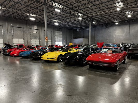 STREETSIDE CLASSICS - ATLANTA - Updated July 2025 - 48 Photos & 21 ...