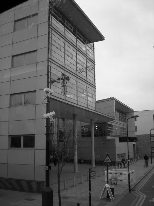 HACKNEY CENTRAL LIBRARY - Updated September 2025 - 1 Reading Ln, London ...