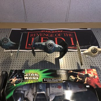 CROSSROAD COMICS AND COLLECTIBLES - Updated December 2025 - 24 Photos ...