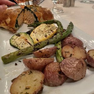 TABLE 13 - 489 Photos & 451 Reviews - 4812 Belt Line Rd, Addison, TX ...