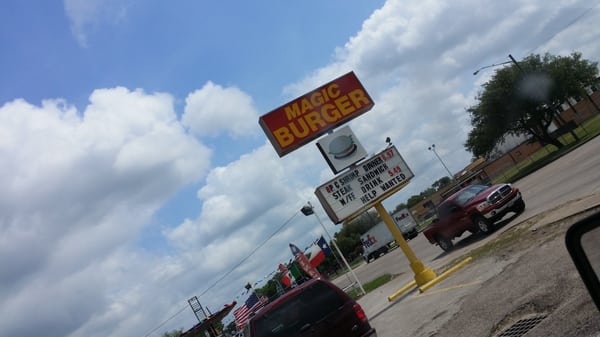 MAGIC BURGER - 18 Photos & 44 Reviews - 1015 College Ave, South Houston ...