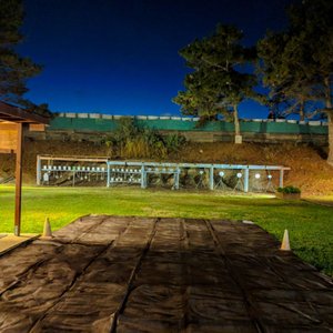 COYOTE POINT RIFLE & PISTOL CLUB - 10 Photos & 29 Reviews - Gun/Rifle ...