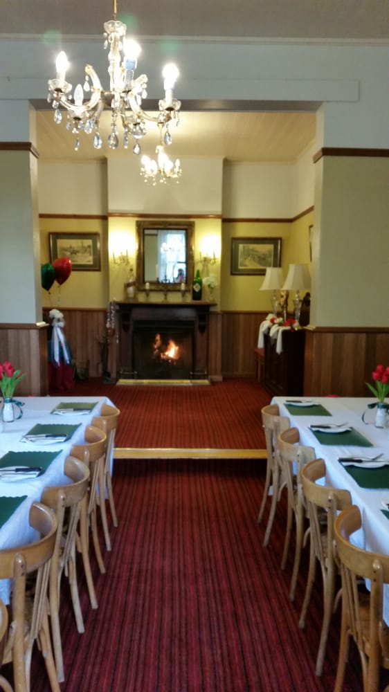 ROBIN HOOD INN RESTAURANT - Updated June 2024 - 655 Princes Way, Drouin ...