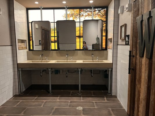 GROTTO DOWNTOWN - 779 Photos & 492 Reviews - 1001 Avenida De Las ...