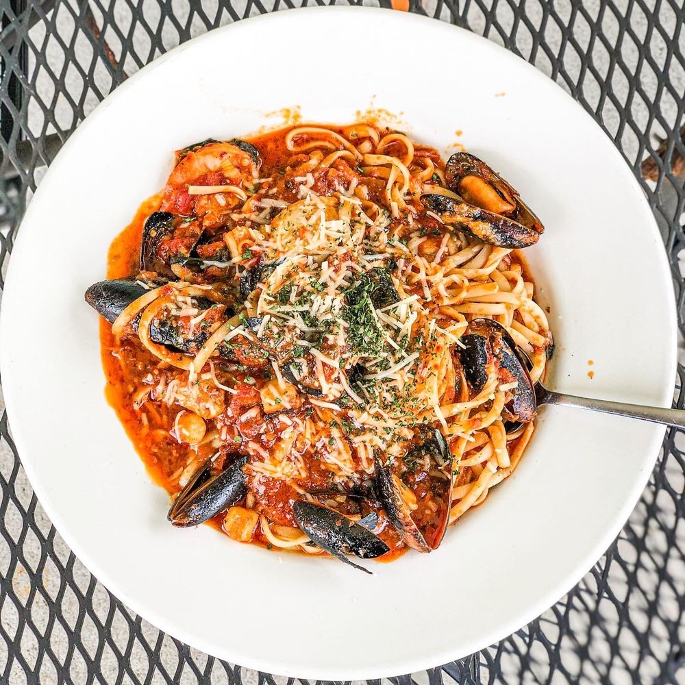 SOPRANOS GRILL - Updated July 2024 - 257 Photos & 204 Reviews - 1030 N ...