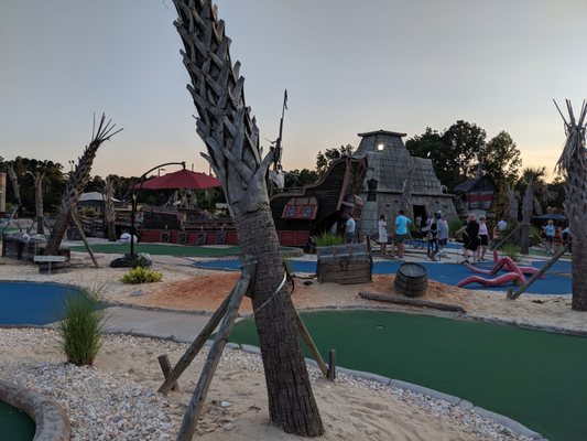 HIGH SEAS MINIATURE GOLF - 97 Photos & 50 Reviews - 10001 Charlotte Hwy ...