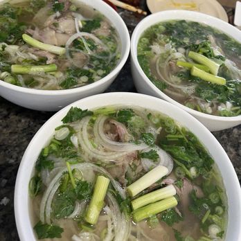 PHO 43 - Updated October 2025 - 1250 Photos & 920 Reviews - 2844 N 43rd ...