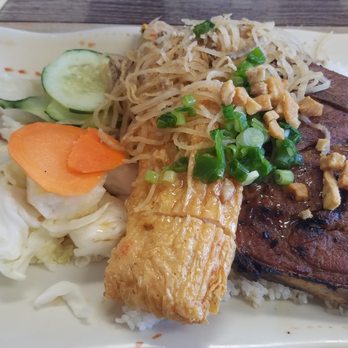 COM TAM KIEU - Updated September 2024 - 1156 Photos & 385 Reviews - 633 ...