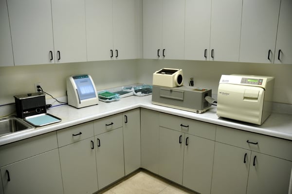 DR. SZU FAMILY DENTIST - Updated October 2025 - 18 Reviews - 1125 S San ...