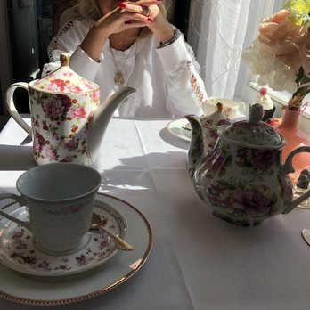 BELLA’S TEA ROOM - Updated December 2025 - 53 Photos & 16 Reviews - 421 ...