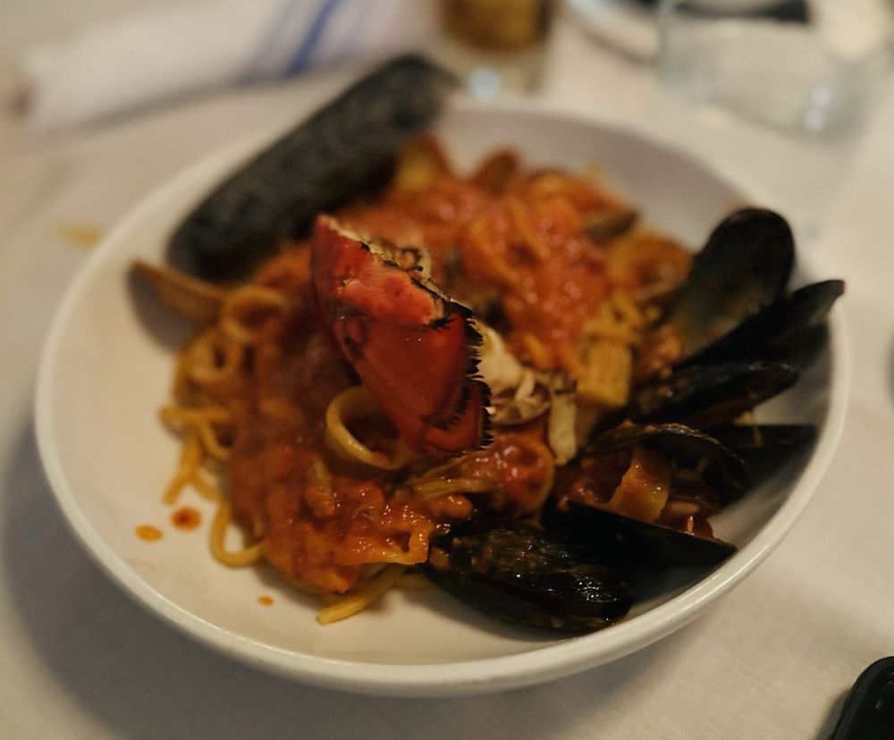 SCALES & SHELLS - Updated October 2025 - 254 Photos & 415 Reviews - 527 ...