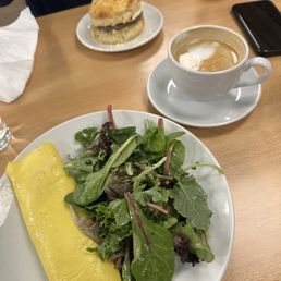 BEAU’S CAFE - Updated December 2025 - 163 Photos & 98 Reviews - 3191 ...