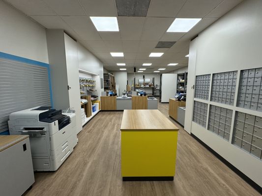 THE UPS STORE - Updated December 2025 - 27 Photos & 21 Reviews - 2210 W ...