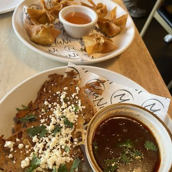 MUNI - Updated July 2024 - 147 Photos & 56 Reviews - 316 Delaware St ...