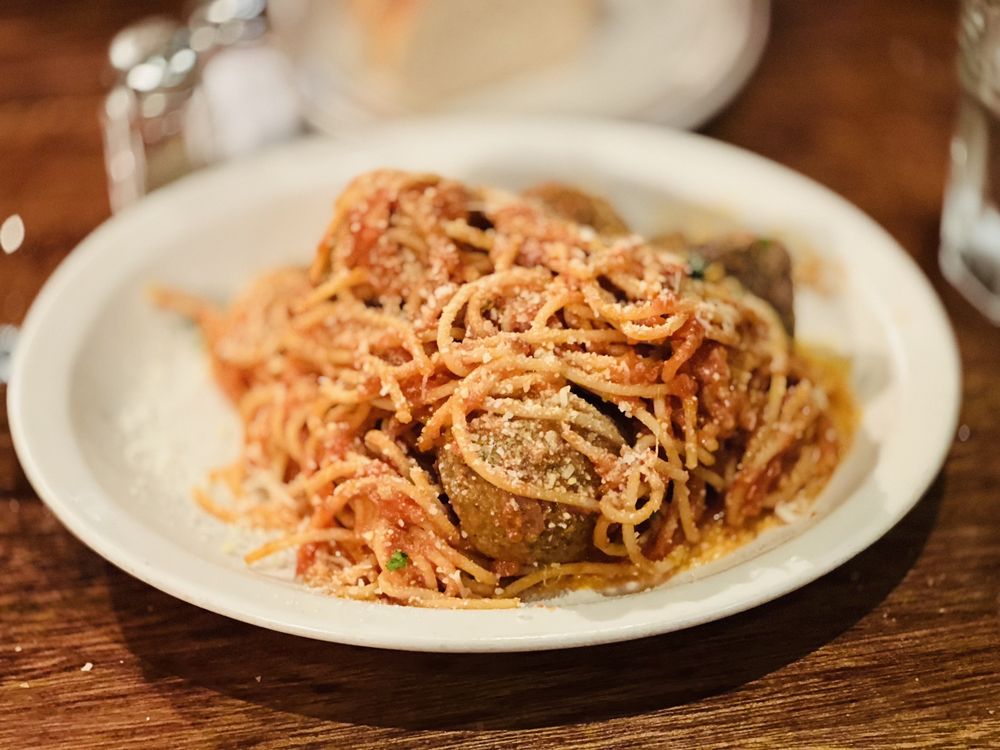 THE SAUSAGE FACTORY - Updated December 2024 - 304 Photos & 667 Reviews ...