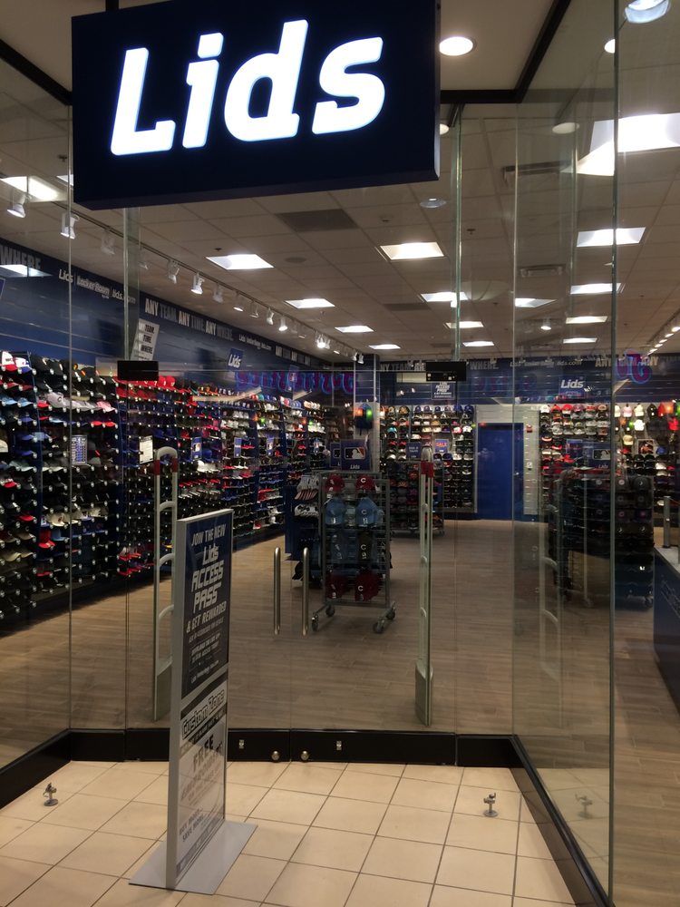 LIDS - Updated November 2025 - 12 Reviews - 7501 W Cermak Rd, North ...