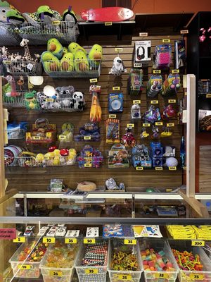 RUCKUS ROOM ARCADE AND FUN CENTER - Updated January 2026 - 28 Photos ...