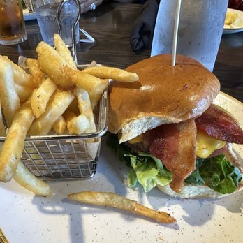 MAKERS UNION - Updated December 2025 - 489 Photos & 287 Reviews - 664 ...